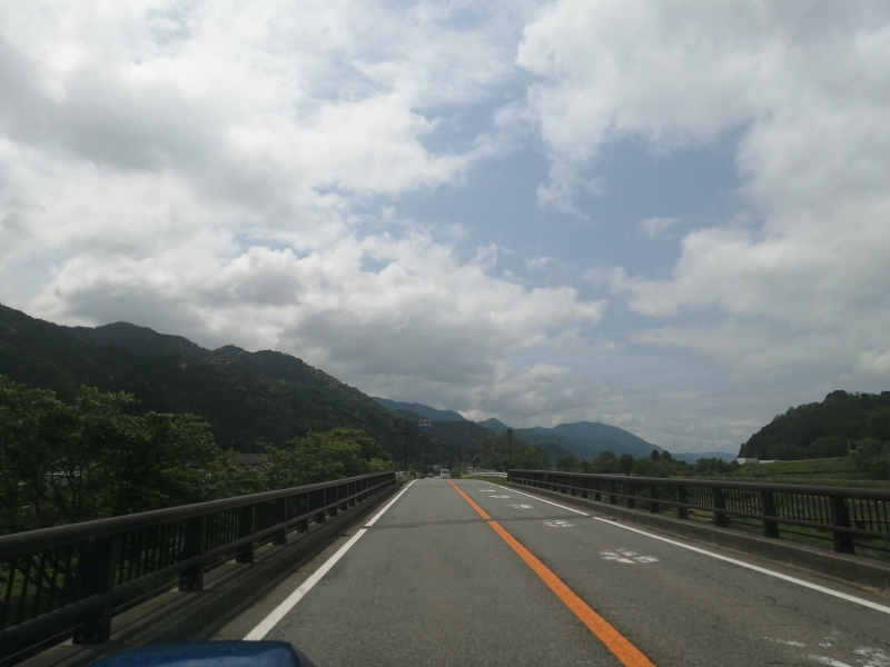 次のマヌケ… | 元Jリーガー 内藤 潤 の 神河ブログ