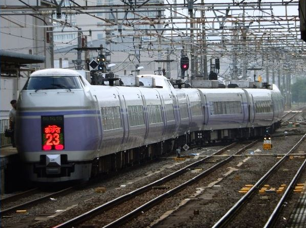 【撮り鉄アーカイブ】2014年8月13日 JR東日本中央線 甲府駅遠征撮影記 115系・E351系・E257系のいた頃懐かしの中央線アルバム① | 鉄道に萌えちゃんねる