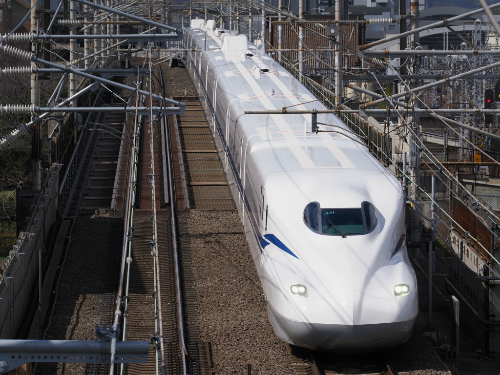 No.2493 N700S J41編成試運転 山科付近 本町跨線橋にて | TETSUYA氏ブログ