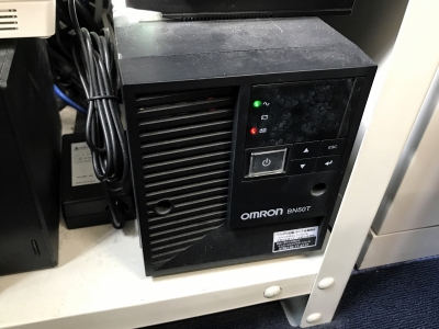 OMRON(オムロン) UPS交換用バッテリーパック BNB75Tを設置しました。 | ネオくん日誌