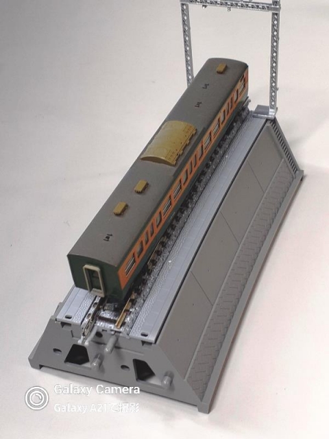 Nゲージ仮設レイアウト180度転換TOMIX築堤大カーブS字レールは車両展示台にいいねん！TOMIX国鉄 115-1000系近郊電車（湘南色 ...