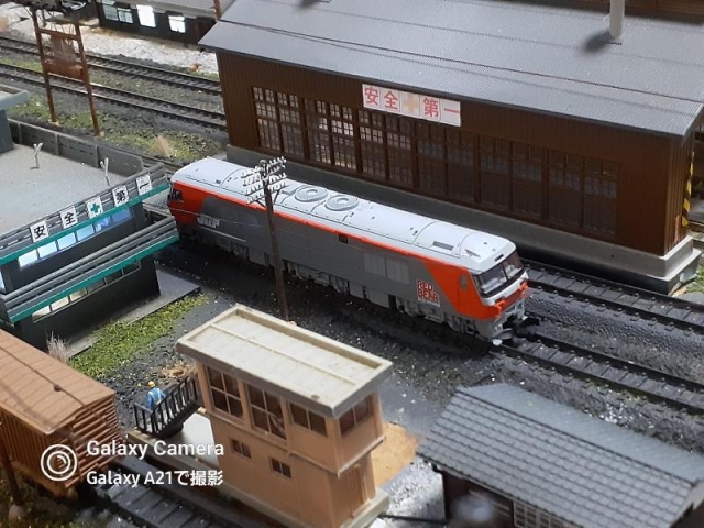 70年代の操作場ジオラマにJR DF200-100形ディーゼル機関車がデビュー | 湘南急行鉄道物語