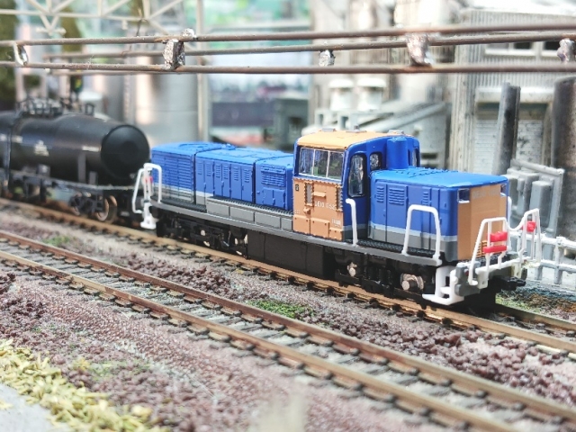 JR DE10-1000形ディーゼル機関車（1152号機･きのくにシーサイド）とオハ35系の3両編成(オハ35-22+オハ35-459+オハフ33-215) | 湘南急行鉄道物語