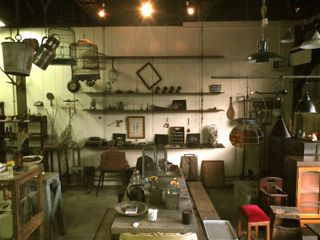 アンティークショップ、Refactoryへ | Cafe 日月堂ブログ