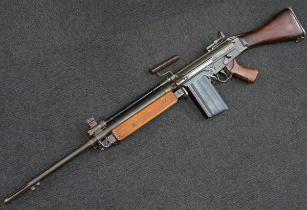 オーストラリア FAL L2A1 分隊支援火器 | Chicago Blog
