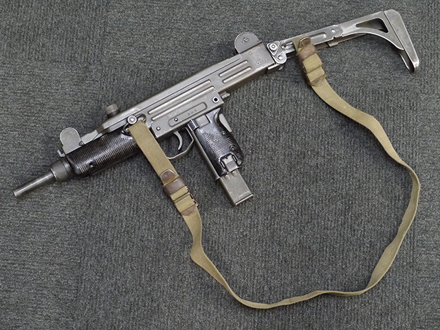 MP2 (UZI) のスリングです | Chicago Blog