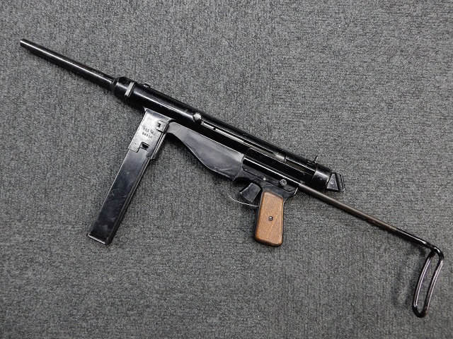 大阪店在庫！ガンプロフェッショナル掲載のFBP m/948 短機関銃です。 | Chicago Blog