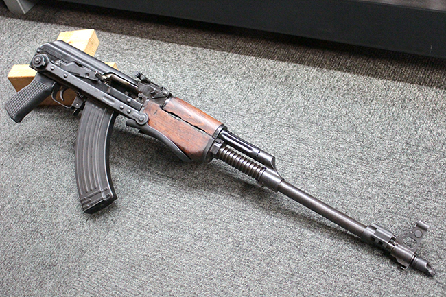 畳める軽機関銃 M72AB1 | Chicago Blog