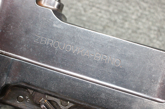 ルーマニアのZB30軽機関銃 | Chicago Blog