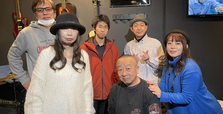 P.oloさん、3回目「披露興行」 | うるさくないロック・バンド 『 ジンタ組 』 別動隊『 サイコロ