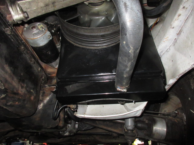 Fiat850 冷却水漏れ修理 | AUTORIESEN GARAGE BLOG