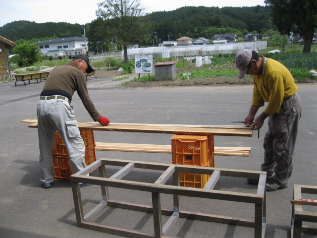 ☆縁台作り・その2☆ | クラインガルテン四万十★☆スタッフブログ☆★