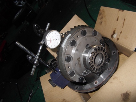 リヤゲートイージークローザー① | 大阪の修理屋オヤジのハイエースカスタム日記 Go for Custom 合法カスタム