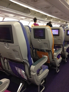 TG332タイ航空 | インドグルガオン駐在生活日記