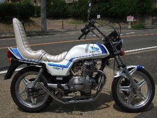 CB250N 完了！！ | 旧車バイク･カスタムバイク販売「BurstCity/バーストシティ」ブログ