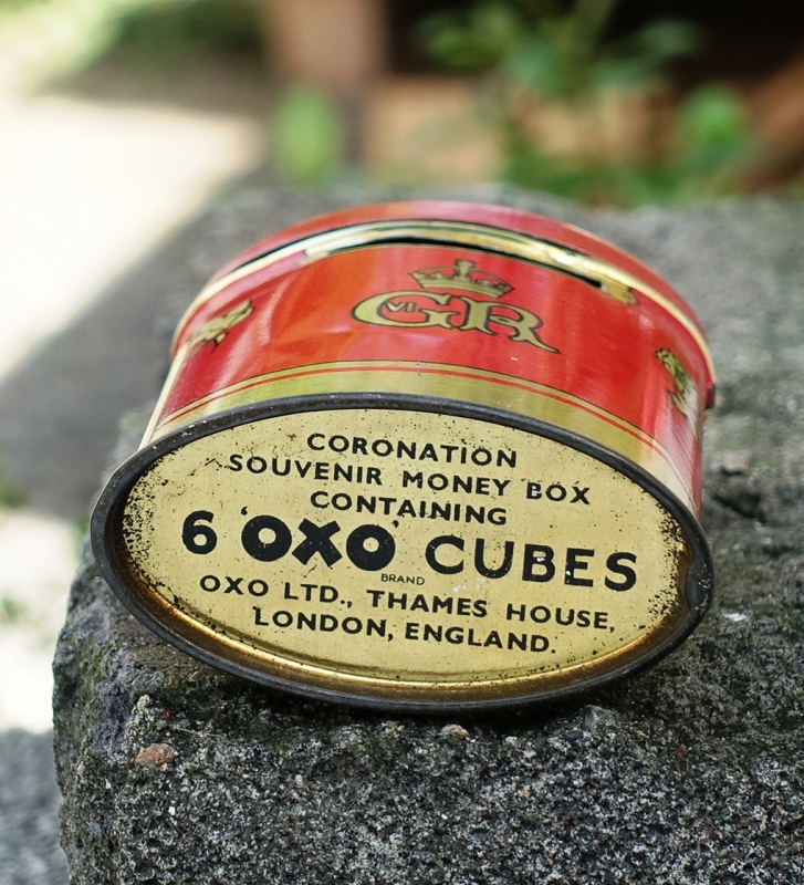 1937 OXO KG Ⅵ & QE Coronation Souvenir Money Box Containing 6 OXO Cubes ...