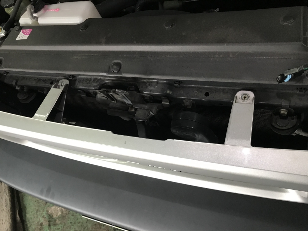 フロント&リアバンパー交換、フォグランプ追加の持ち込み取付です | KAK MOTORS official blog