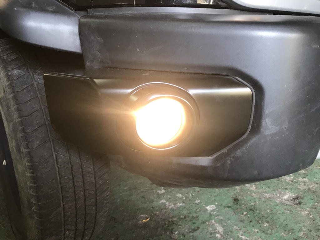フロント&リアバンパー交換、フォグランプ追加の持ち込み取付です | KAK MOTORS official blog