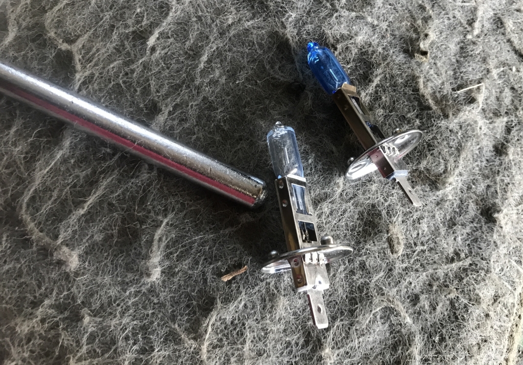 ホンダ フリード(GB3)の左右ヘッドライトユニット持込交換致しました。 | KAK MOTORS official blog