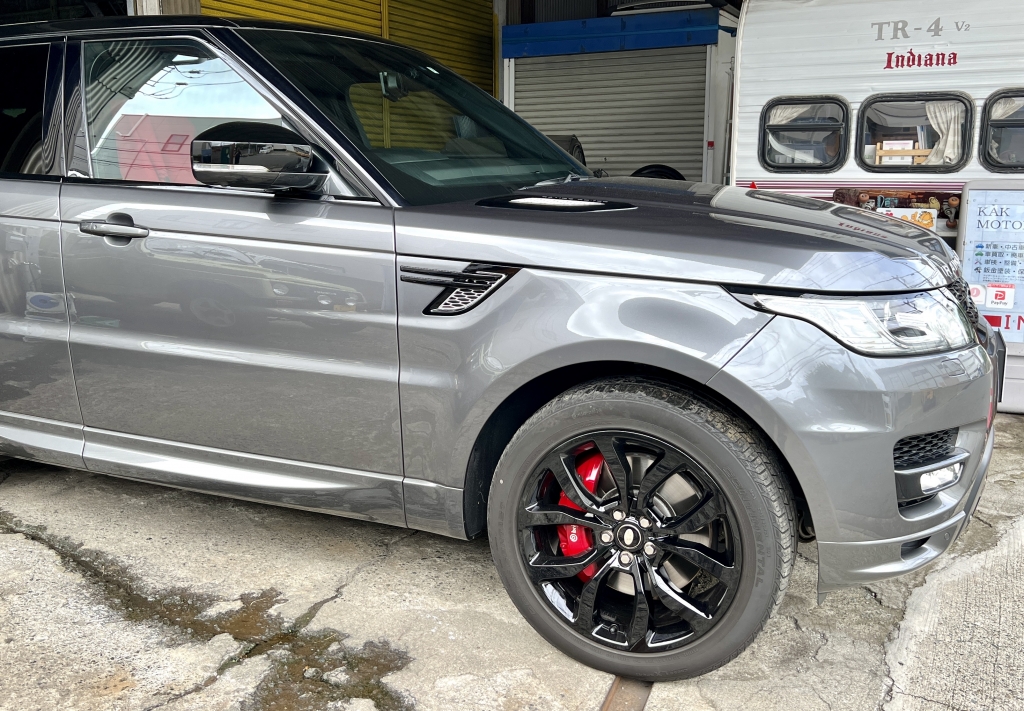 ランドローバー レンジローバースポーツに、ドライブレコーダーの持込取り付け致しました。 | KAK MOTORS official blog