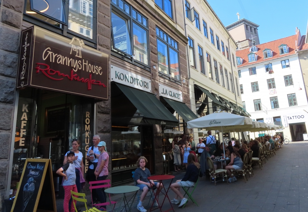 デンマーク最古のお菓子屋「La Glace」へ 「滞在5日目」 | 丘・里の便り