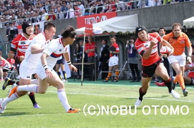 RJ365楕円球タイムトラベル+PLUSにて、韓国戦で若き両WTBをリードしたFB五郎丸選手の19歳当時のお宝フォトを発掘しました！ | ラグビージャパン365公式ブログ｜ツール・ド・ラグビー ...