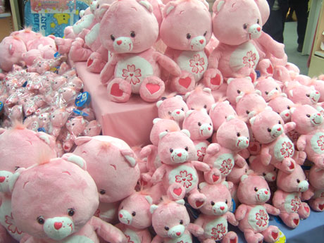 ケアベアの新ベア、ジャパンベア「Sweet Sakura Bear」を見に ケアベアの新ベア、ジャパンベア「Sweet Sakura Bear」を見に