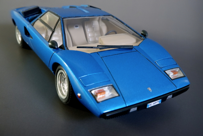 Lamborghini Countach LP400 (1/24 Scale plastic model) Vol.16 | BATTLE ...