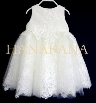 シンプルな総レースのウェディングドレスをそのままキッズドレスに。 | HanaKanaデザイナーのブログ