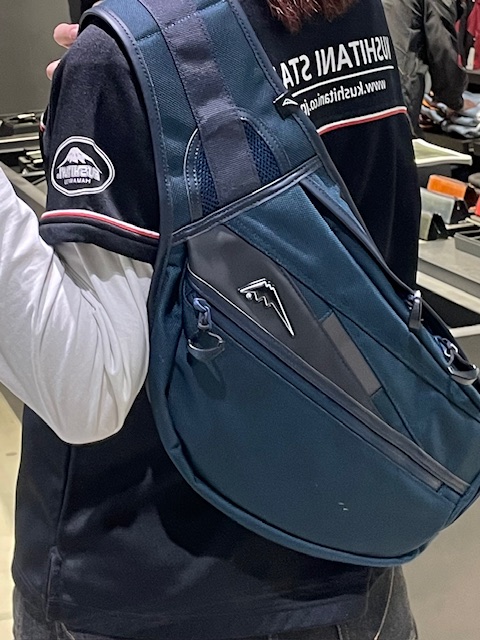 限定カラー】ナイロンバッグ類が入荷しました!!:KUSHITANI 限定カラー】ナイロンバッグ類が入荷しました!!:KUSHITANI