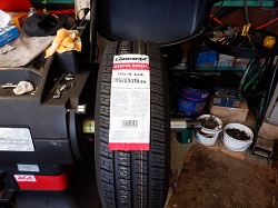 GDB ウエザーストリップ・モール等交換♪タイヤ交換♪ | ガレージコルサ♪