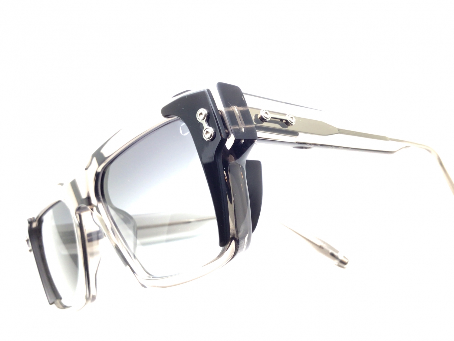 OBJ east -東京店-