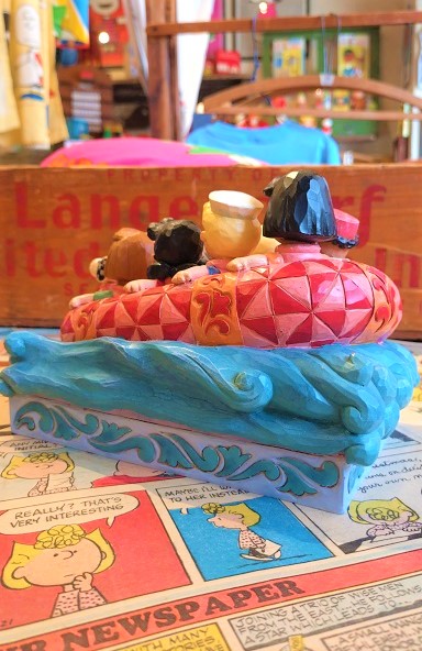 Peanuts Rafting Figurine （Adventure Awaits） | インディヒナ | AMERICAN JUNK ...