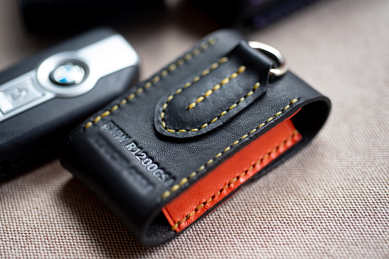 ★BMW R1200GSAキーレスキーケース | blog-Heads-Leather