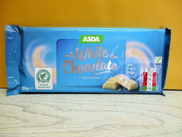 2021年6月22日（火）ASDA（アズダ） ホワイトチョコレート ミルクチョコレート | 食べたものを記録しています。