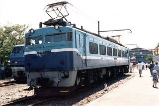 塗装変更車EF81408とED7657 | ブログってなに